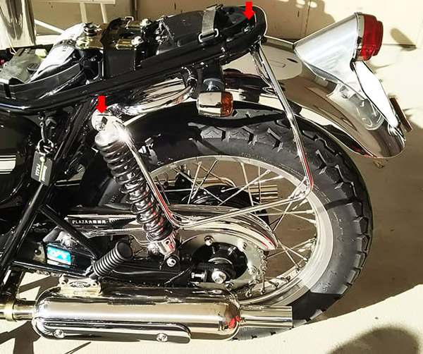 W800にサイドバッグ（SB－24）を取り付け！ - DEGNER | バイクブロス