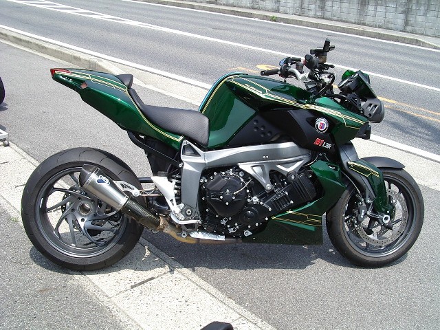 BMW K1300R カスタム - プレジャー | バイクブロス