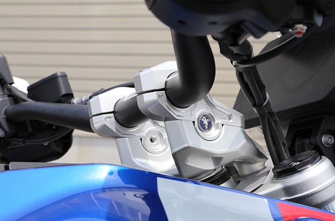 R1300GS用の「ハンドルセットバックライザー」が完成しました！ - r’s gear | バイクブロス