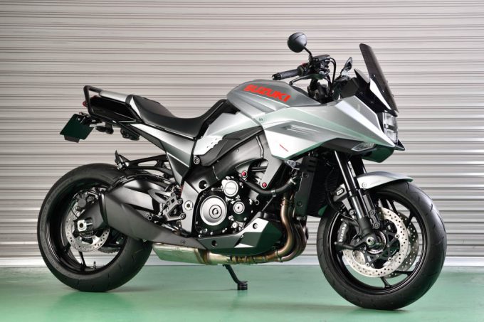 乗って良し、見て良し、使って良し！ 人気のスズキKATANA専用パーツがハリケーンから大量リリース 特集記事＆最新情報｜バイクブロス